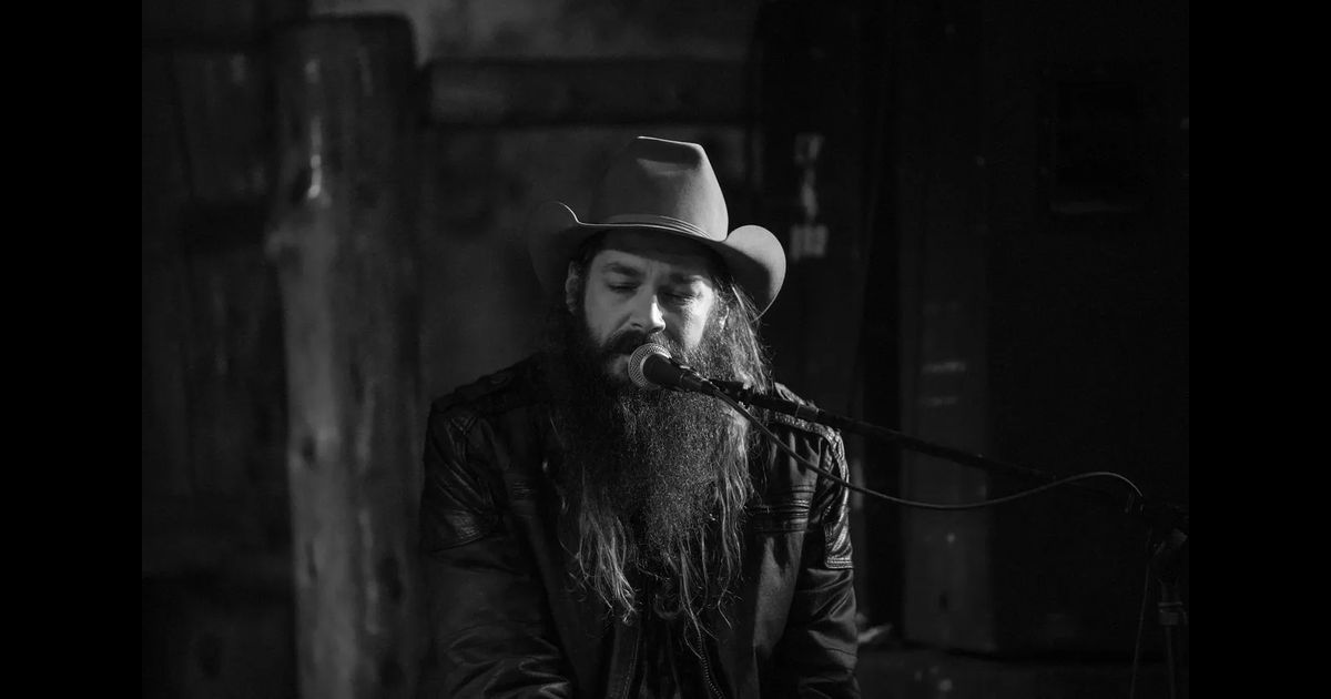 Pub Station Presents Ward Davis with special guest Charles Wesley Godwin